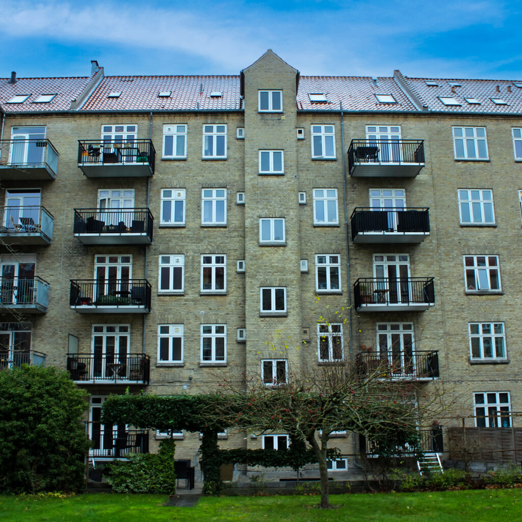 Alle Ejendomme - Fonden Hustømrernes Stiftelse og Enkekasse